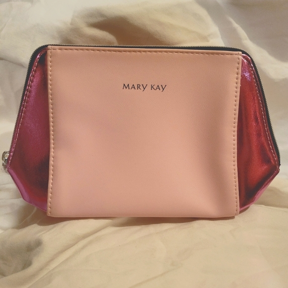 Mary Kay | Bags | Mary Kay Makeup Bag Small | Poshmark